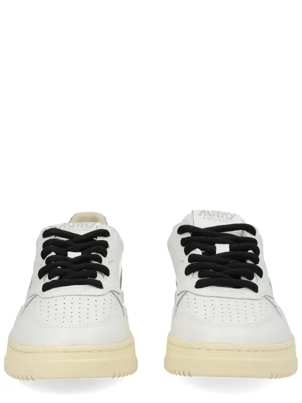 AUTRY Medalist Low Sneakers
