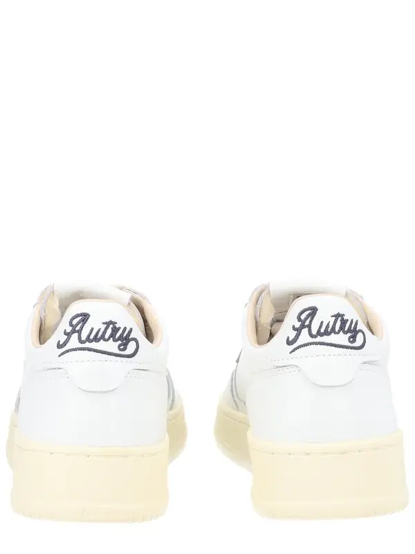 AUTRY Medalist Low Sneakers