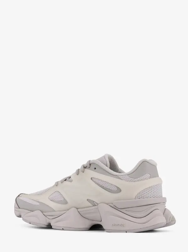 NEW BALANCE 9060 Sneakers
