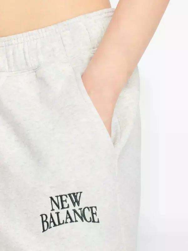 NEW BALANCE Barrel Fleece Graphic Track Pants