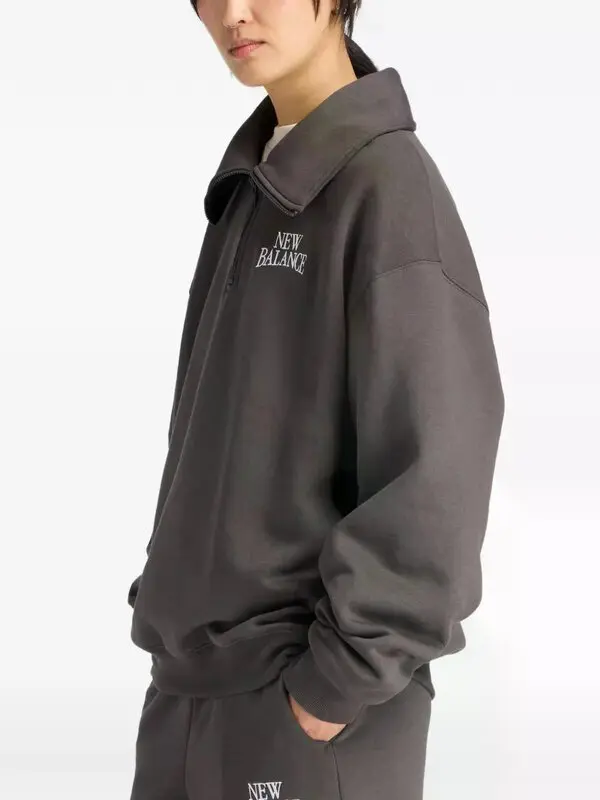 NEW BALANCE Trackside Embroidered Half Zip Sweatshirt