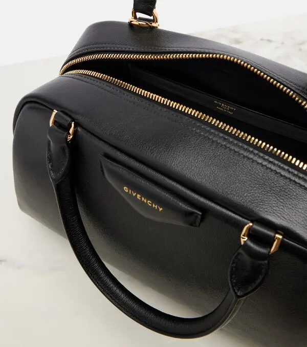 Givenchy Antigona East-west Medium Tote Bag - Black