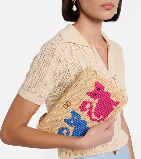 Valentino Garavani Vlogo Raffia Pouch - Beige