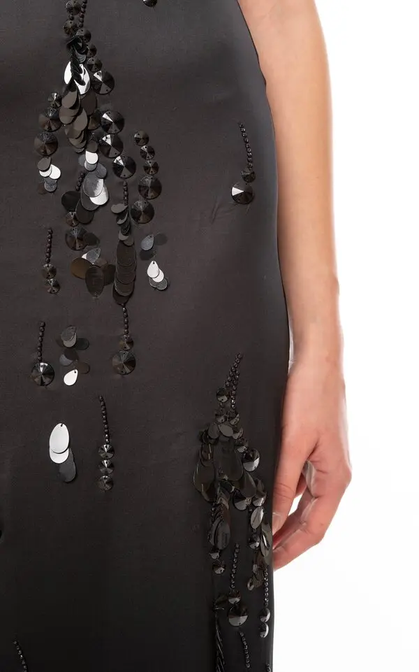 DES_PHEMMES Embellished Backless Gown - Black