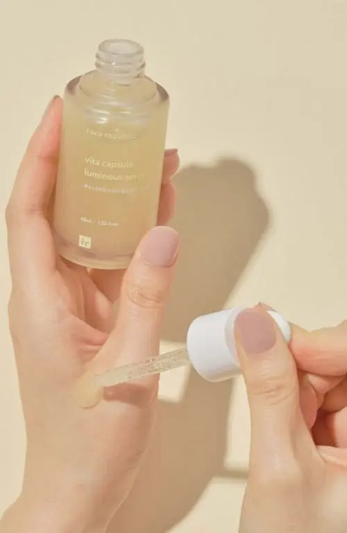 FACE REPUBLIC Vita Capsule Luminous Serum