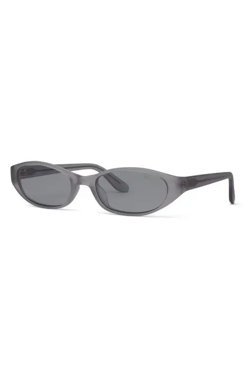 Dezi Gisele Oval Sunglasses - Denim/smoke