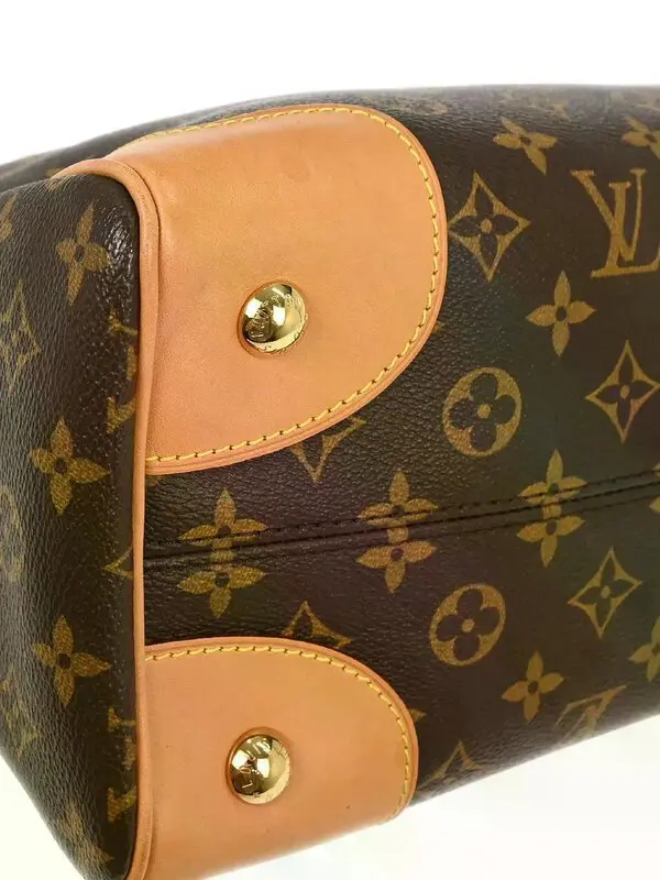 LOUIS VUITTON 2015 Retiro Monogram Handbag