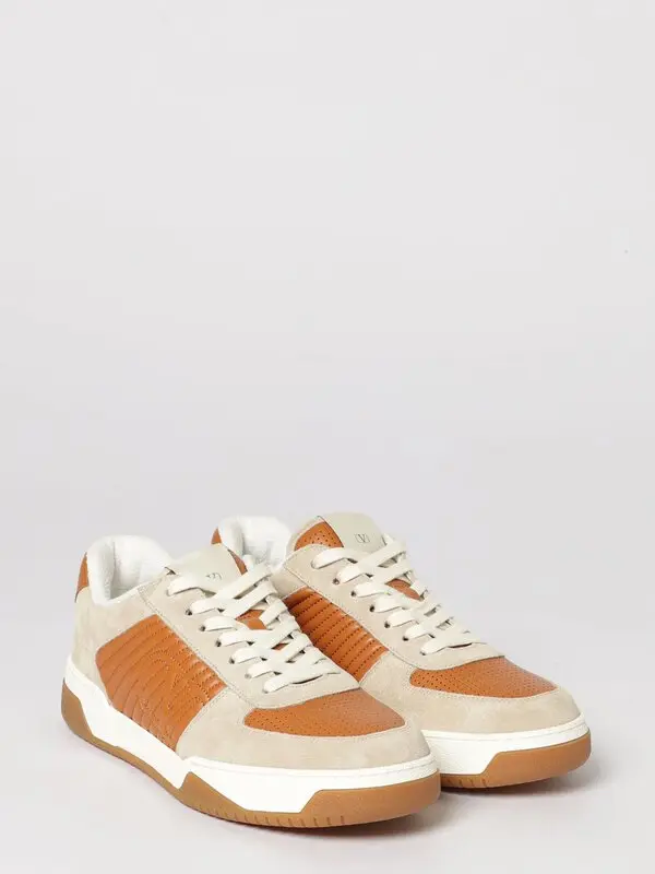 Valentino Garavani Low Top Sneakers - Beige