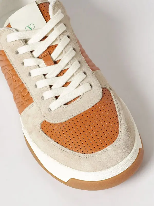 Valentino Garavani Low Top Sneakers - Beige