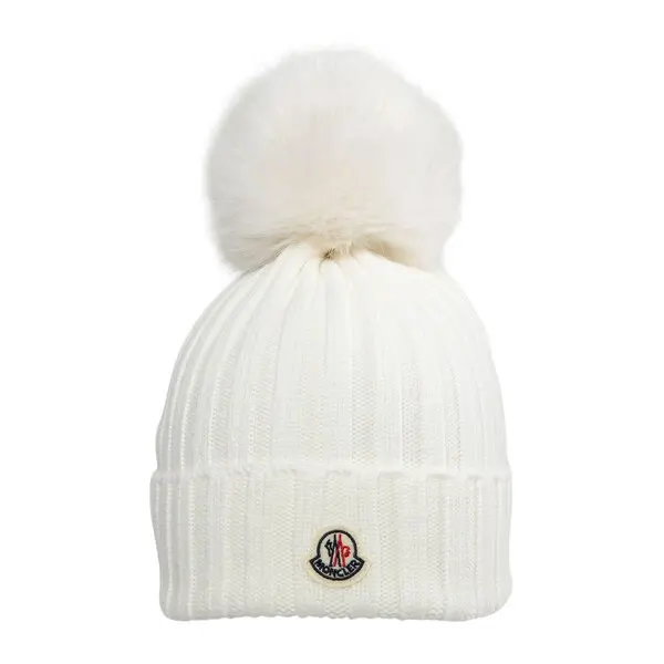 Moncler Ribbed Beanie With Applique - White