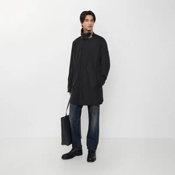 Burberry Short Nylon Ridgewood Car Coat - Black