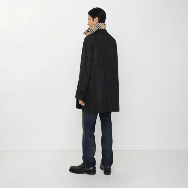 Burberry Short Nylon Ridgewood Car Coat - Black
