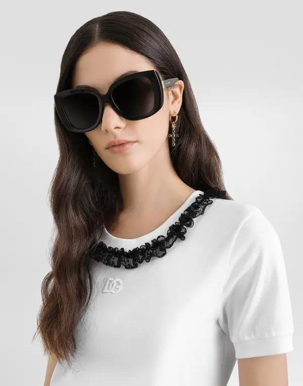 Dolce & Gabbana Jersey T-shirt With Lace And Dg Embroidery