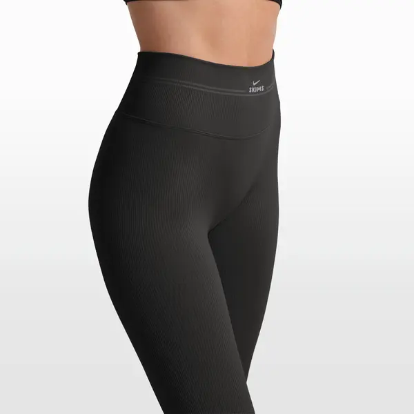 Nike Skims Ribbed Seamless 34" Straight Leggings