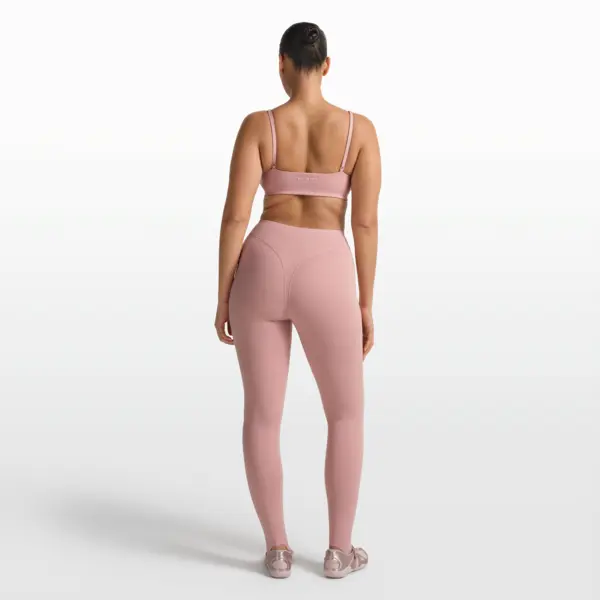 Nike Skims Matte Micro-scoop Bra - Pink