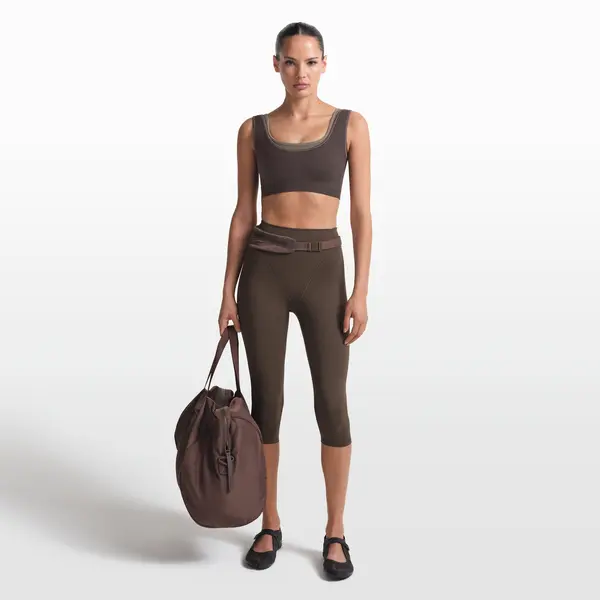 Nike Skims Ribbed Seamless Scoop Bra - Brown