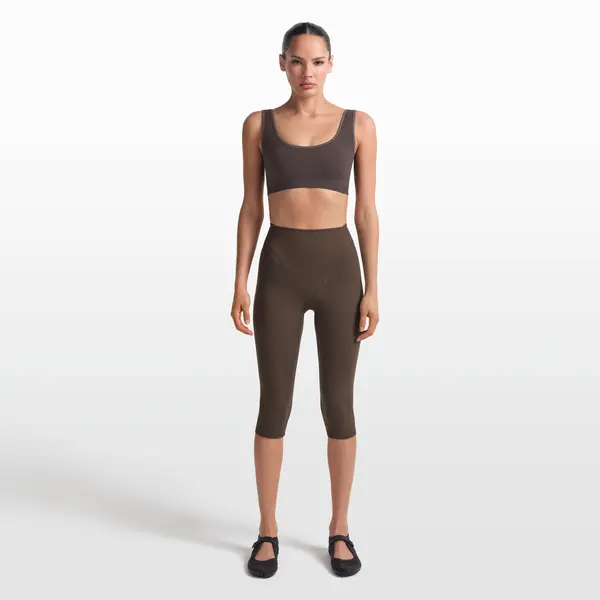 Nike Skims Ribbed Seamless Scoop Bra - Brown