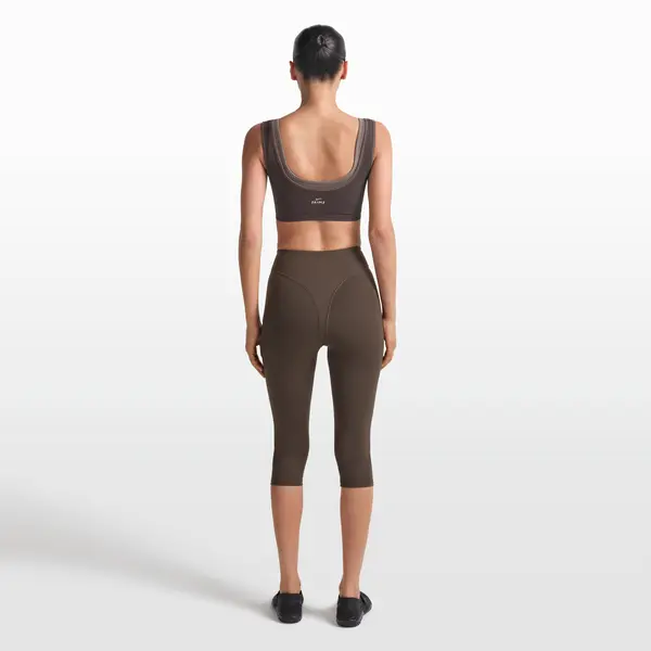 Nike Skims Ribbed Seamless Scoop Bra - Brown