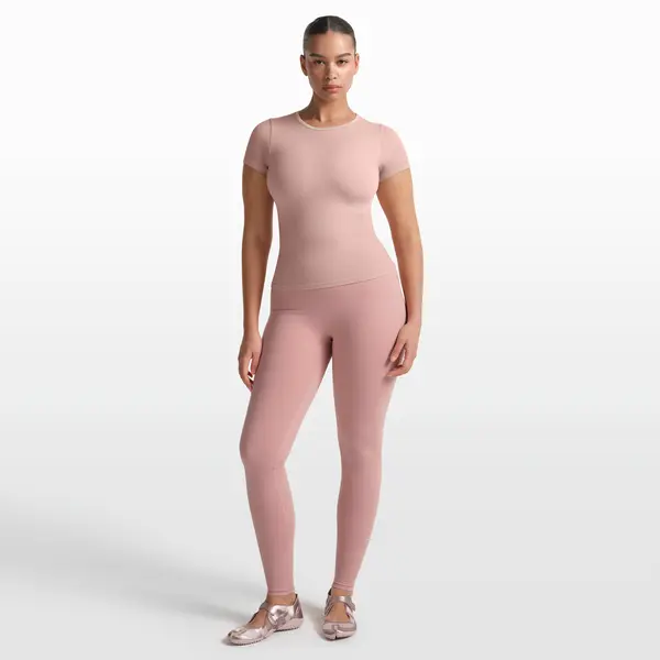 Nike Ribbed Seamless Short-sleeve Top - Pink