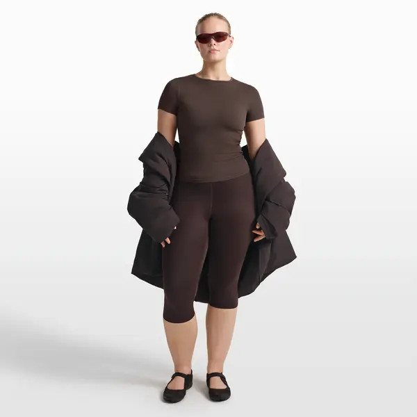 Nike Skims Ribbed Seamless Short-sleeve Top - Brown