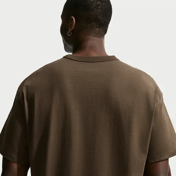 Nike Sportswear Premium Essentials T-shirt - Brown