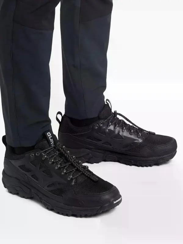 Mizuno Wave Daichi Ls Logo Sneakers - Black