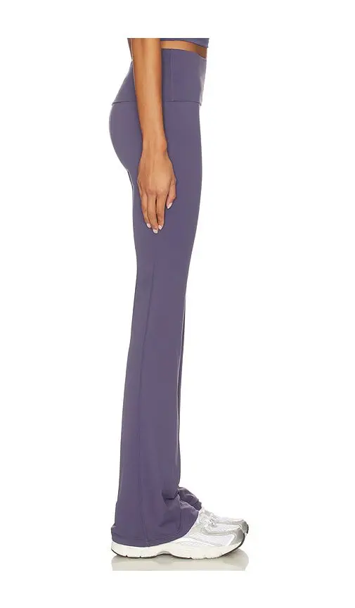 GOLD HINGE Essentials Foldover Flare Pant