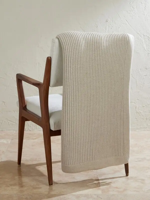 Brunello Cucinelli Ribbed Cashmere Blanket - Neutrals