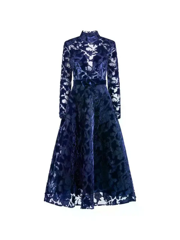 ARAFTU Bow Appliqué Dress