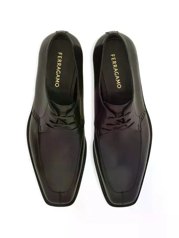 FERRAGAMO Calfskin Derby Shoe With Squared Toe And Broguing - Brown