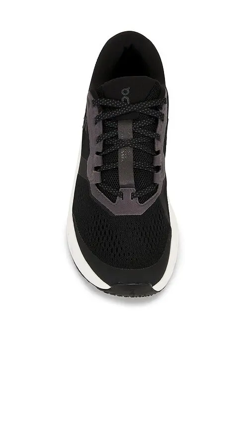 On Cloudrunner 3 Sneakers - Black