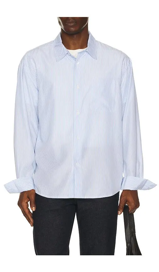 FRAME Relaxed Shirt In . Also - Blue