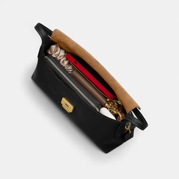 COACH Chelsea Shoulder Bag 30 - Brass/black