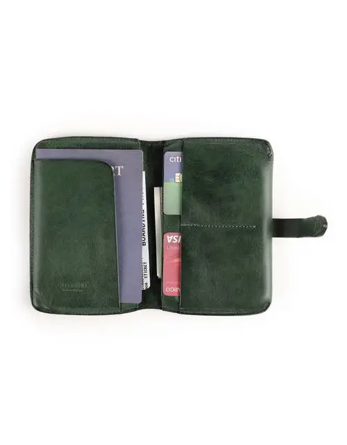 OLD TREND Leeds Genuine Leather Bifold Passport Holder - Kale