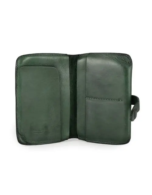 OLD TREND Leeds Genuine Leather Bifold Passport Holder - Kale