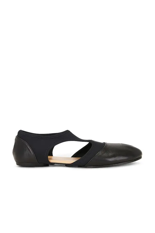 MAISON MARGIELA Tabi Jazz Slippers