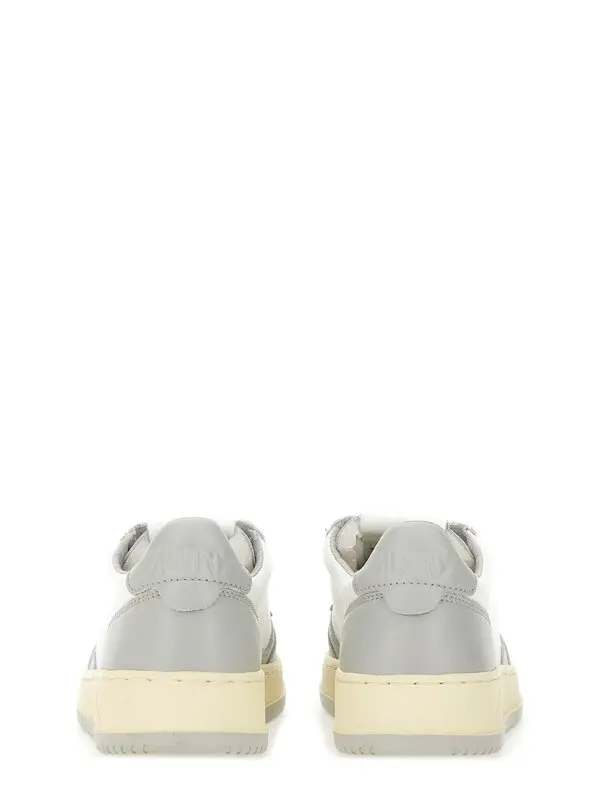 AUTRY Medalist Low Top Sneakers - White