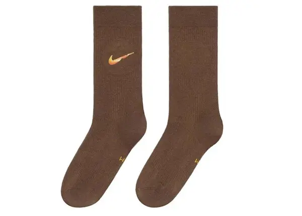 Jacquemus X Nike Les Chaussettes - Brown