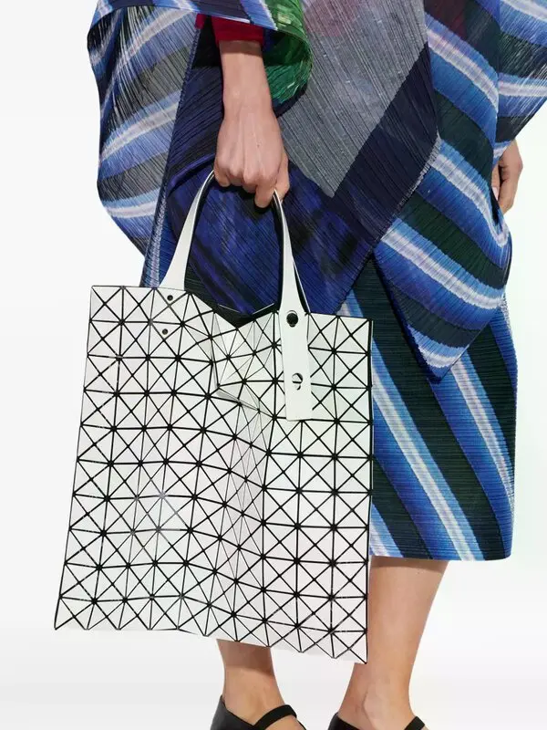 Issey Miyake Geometric-print Tote Bag - White