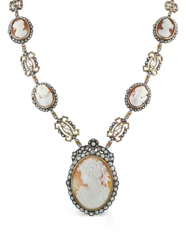 LB EXCLUSIVE Diamond Cameo Necklace - Gold