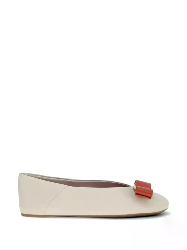FERRAGAMO Vara Bow Leather Ballet Flats
