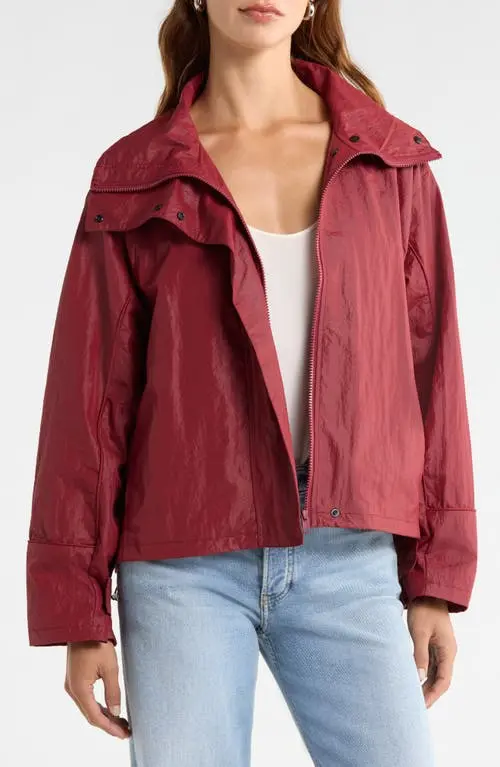 Lioness Shoreline Windbreaker Jacket - Cherry