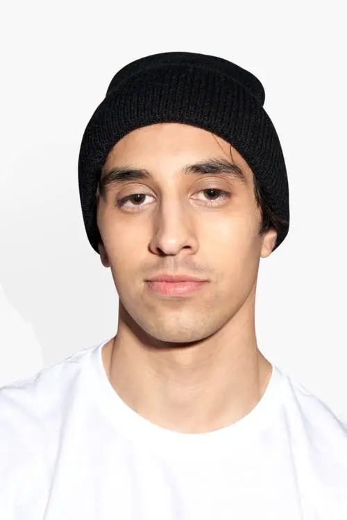 THE CELECT Cashmere Beanie - Black