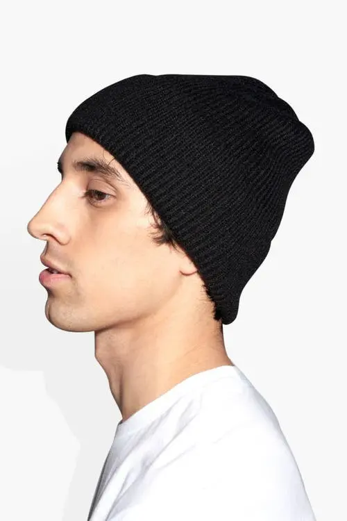 THE CELECT Cashmere Beanie - Black