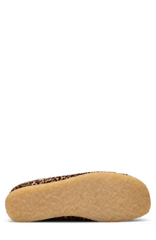 Clarks Wallabee Chukka Boots In Calf Hair - Leopard Print