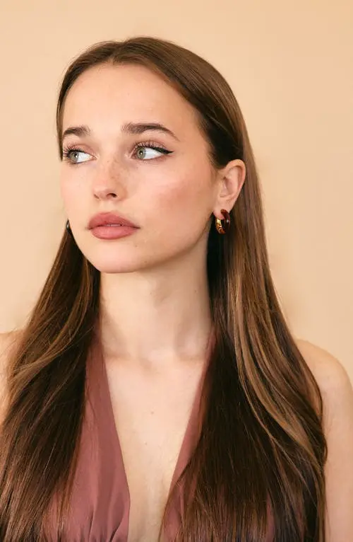 PETIT MOMENTS Acacia Resin Hoop Earrings