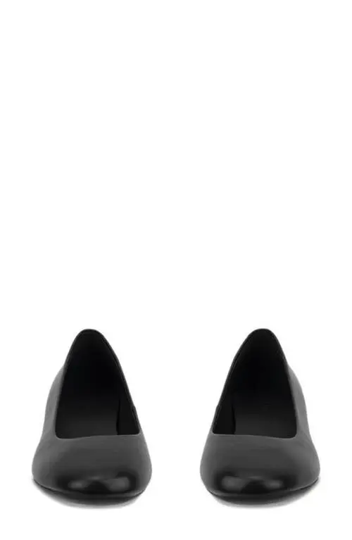 Ecco Leather Pump - Black