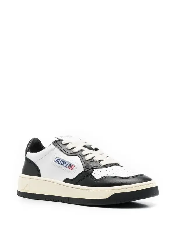 AUTRY Medialist Low Leather Sneakers - Black