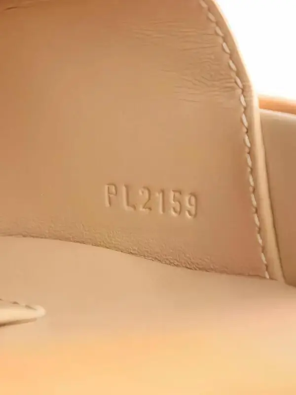 LOUIS VUITTON 2019 Mini Boîte Chapeau Monogram Tote