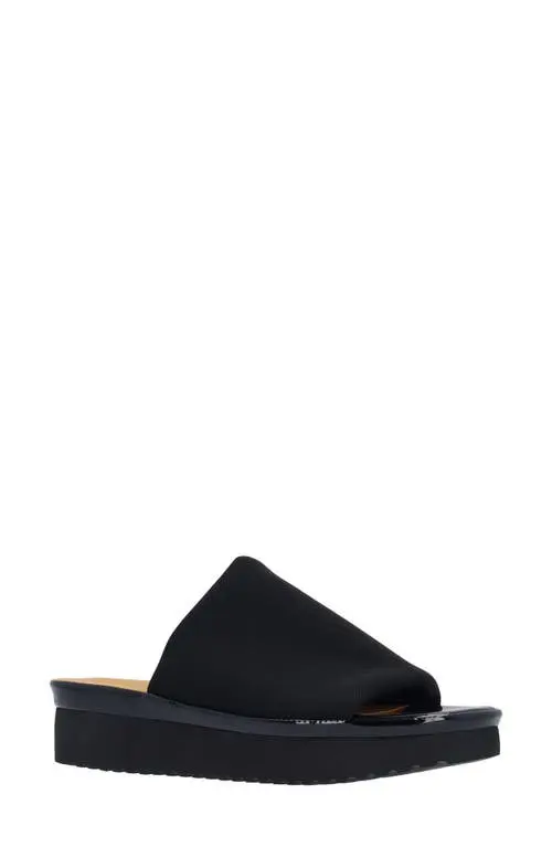 L'AMOUR DES PIEDS Azisa Wedge Sandal